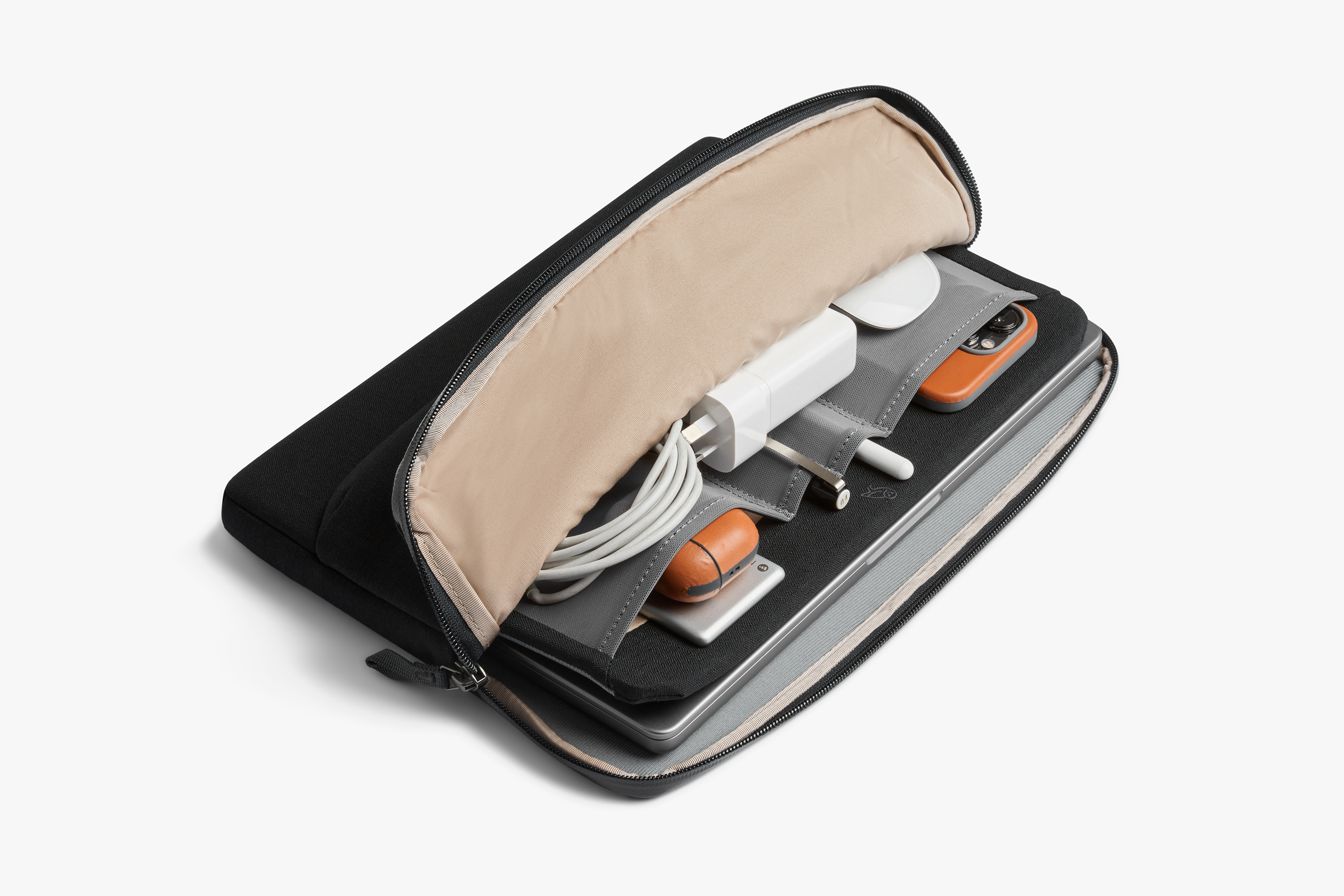 Laptop Caddy | Pochette Rembourrée avec Poches pour Accessoires | Bellroy