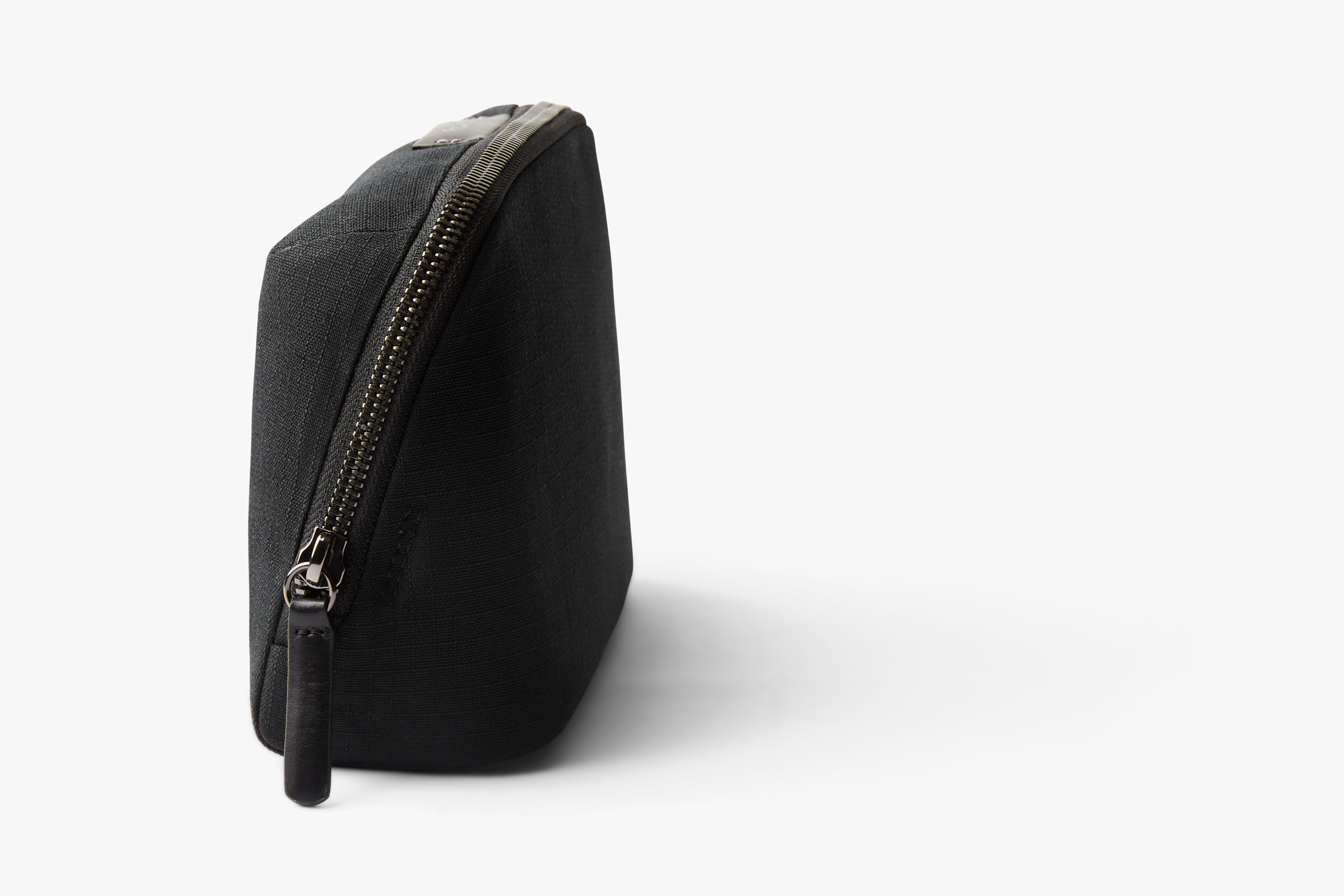 Desk Caddy | Tech Organizer and Flexible Carryall Pouch | Bellroy