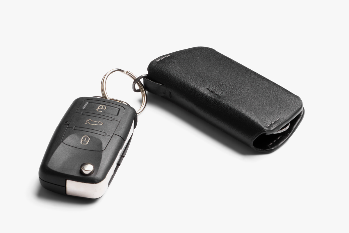 Minimalist Set: Slim Sleeve Wallet & Key Cover Bundle | Bellroy