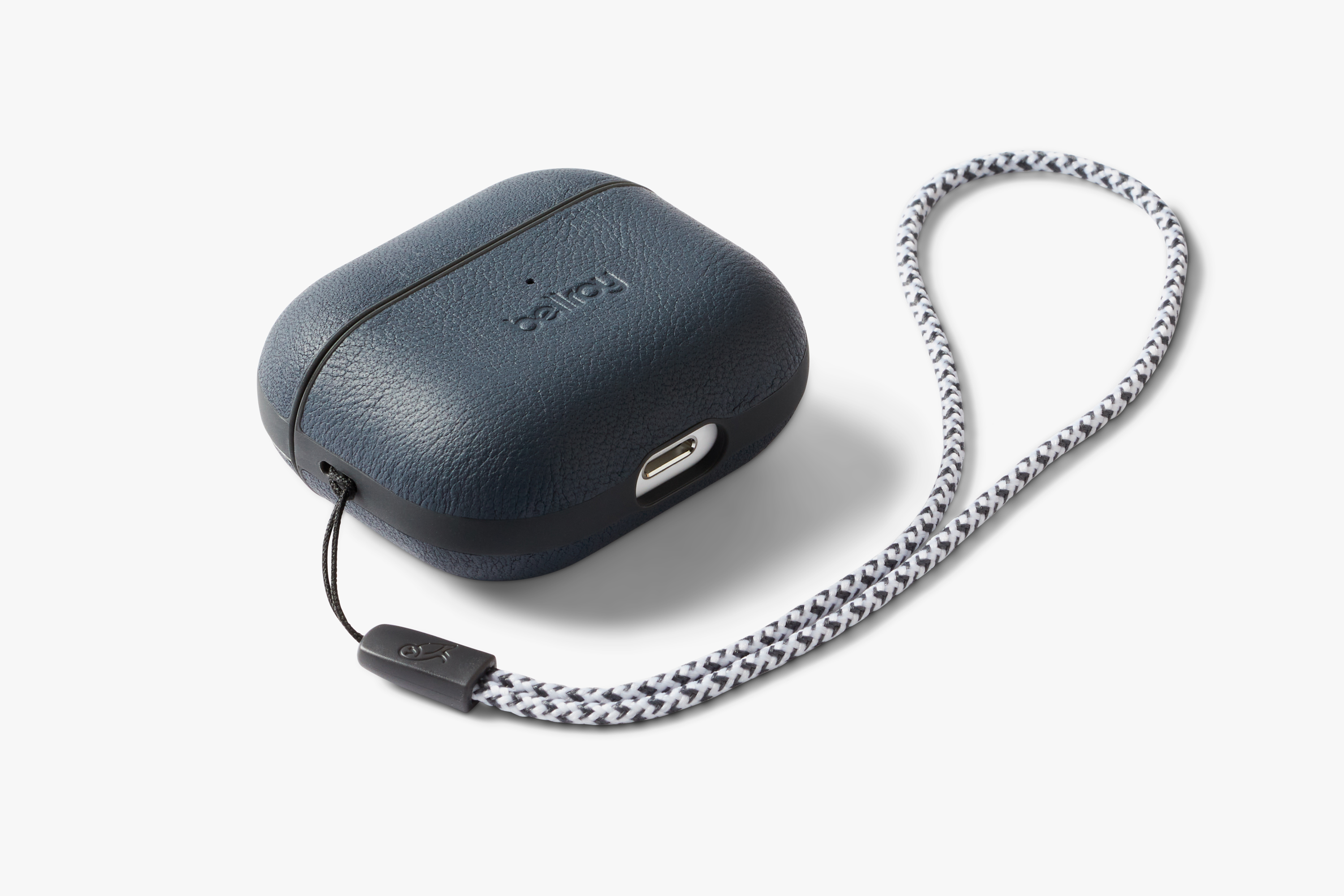 Pod Jacket | Smooth Leather Case for Apple AirPods | Bellroy